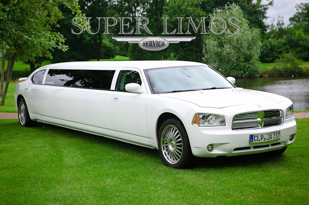 Dodge Charger Stretchlimousine / Limoservice